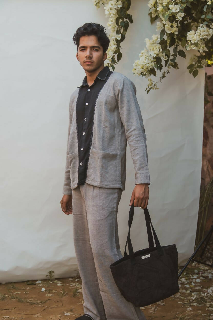 Carry-Some Tote Bag Black | Upcycled Carry-Some Tote Bag Black – REFASH